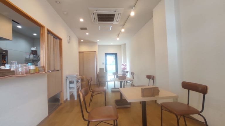 【東かがわ市】こぢんまりとした外観ながらやさしく美味しい味わいのスイーツたち 「Cafe Courage（カレッジ）」に心ときめく | 号外NET 高松市（東讃）