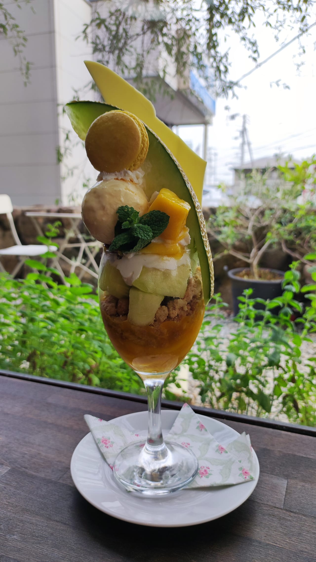 【高松市】大人気洋菓子店「焼き菓子工房 ボンボニエール」で甘酸っぱく喉が潤う極上のフルーツパフェを頂きました！！ | 号外NET 高松市（東讃）